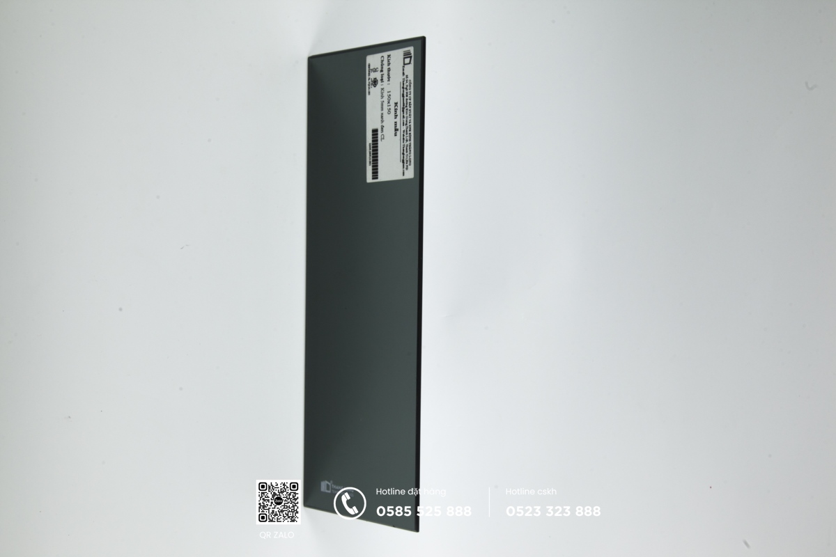 Mẫu kính xanh đen 5mm (5ly) Thăng Long Glass