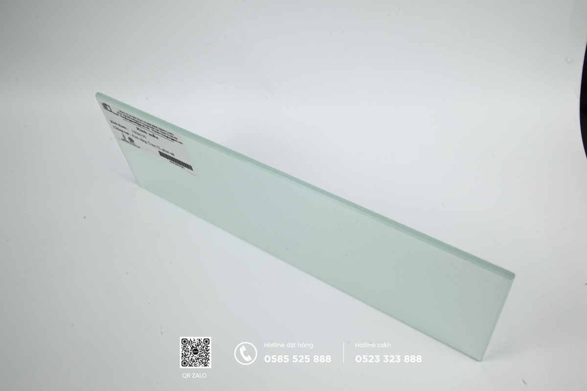 Mẫu kính phun cát 5mm (5ly) Thăng Long Glass